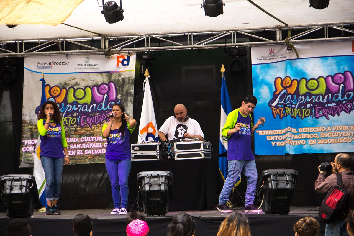 Presentamos la campaña “Respirando paz” en Jiquilisco, El Salvador ...