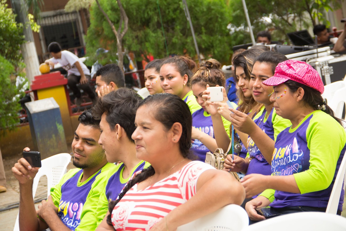 Presentamos la campaña «Respirando paz» en Jiquilisco, El Salvador ...